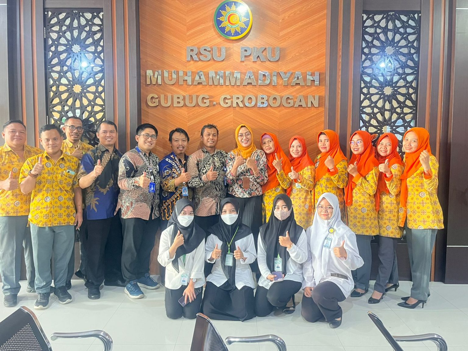 IMPLEMENTASI SISTEM ANALISIS IMPLEMENTASI SISTEM ANALISIS KUANTITATIF ...